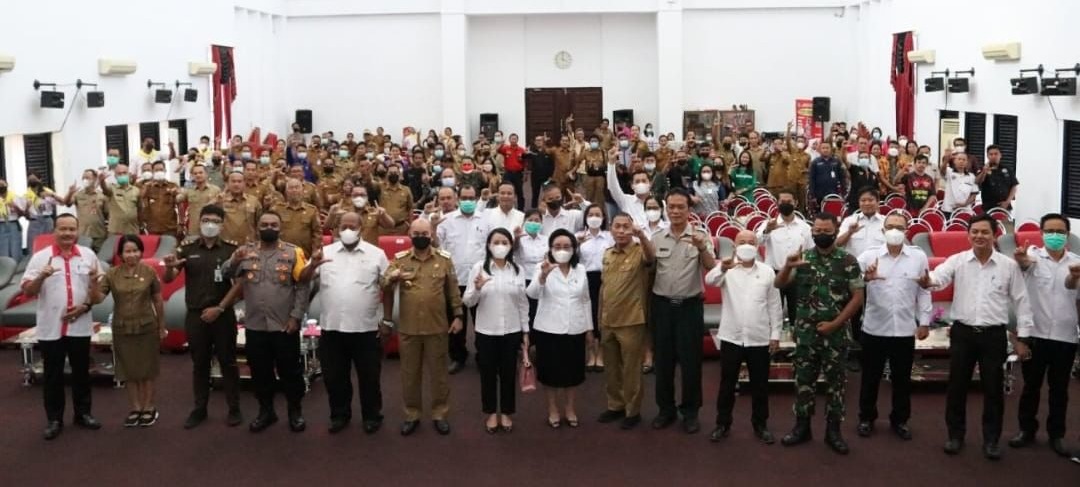 Pengurus PMI Landak Resmi Dilantik | Kalbar Post